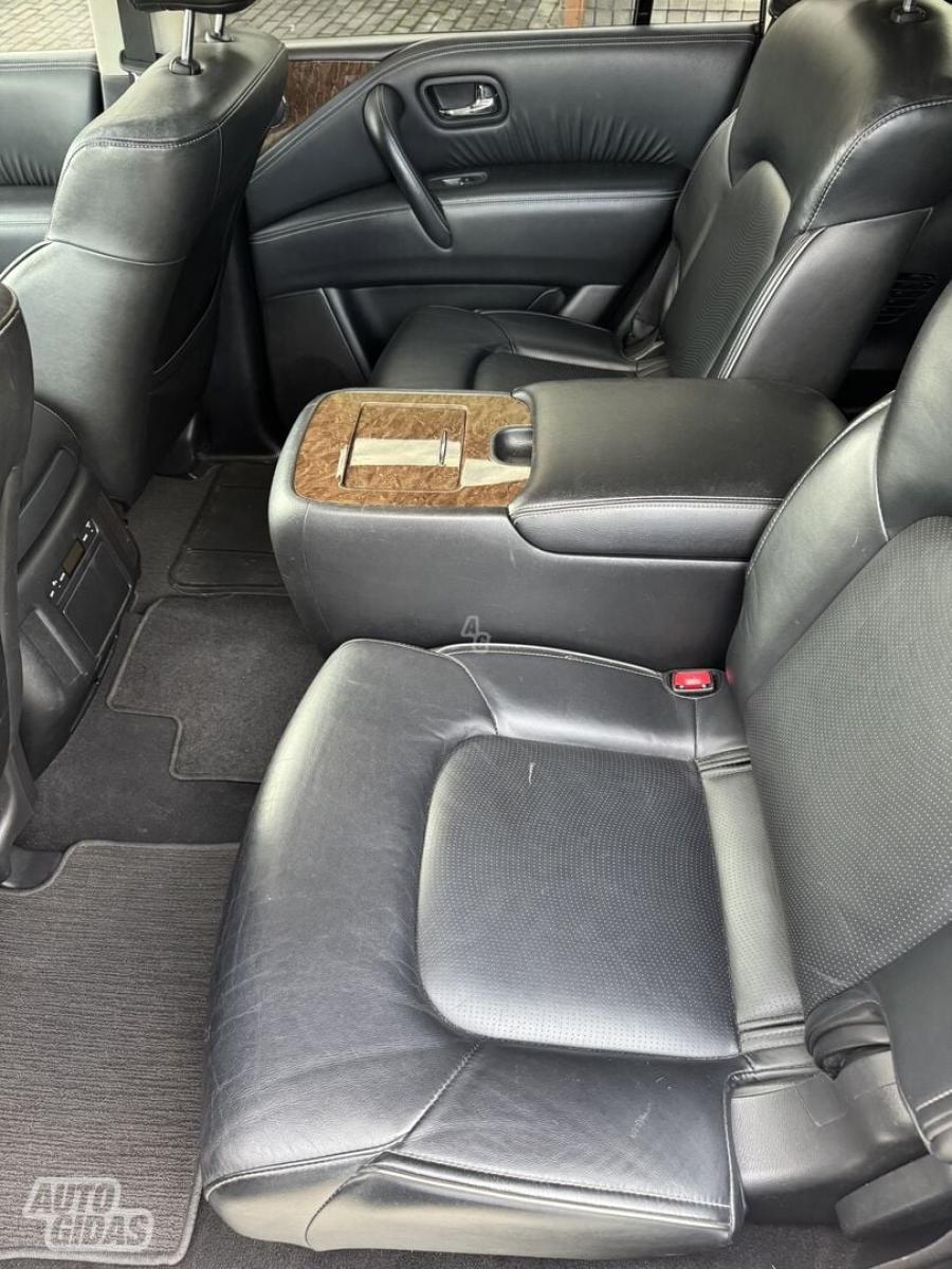 Infiniti QX80 2015 in Alytus, with an engine capacity of 5.60 L and mileage of 130 thousand km for 17555 €, photo 14 on AUTOMOTO.COM.LV