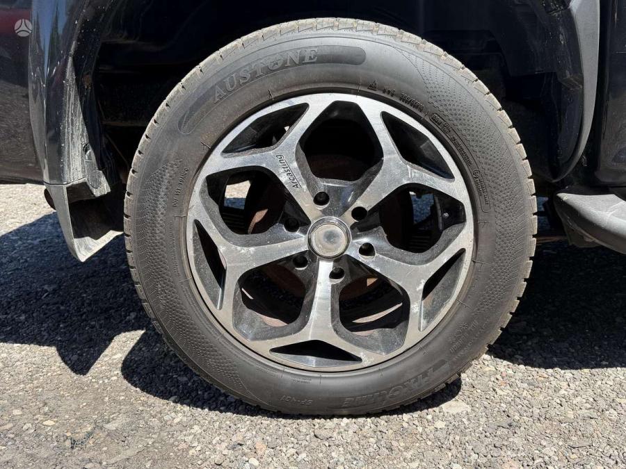 Melns Isuzu D-Max 2009 Kauņa, ar dzinēja tilpumu 3.00 L un nobraukumu 272 tūkst. km par 7950 €, foto 15 vietnē AUTOMOTO.COM.LV