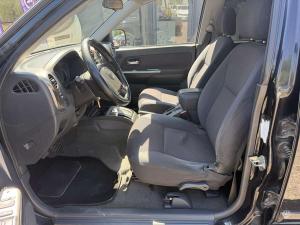 Melns Isuzu D-Max 2009 Kauņa, ar dzinēja tilpumu 3.00 L un nobraukumu 272 tūkst. km par 7950 €, foto 17 vietnē AUTOMOTO.COM.LV