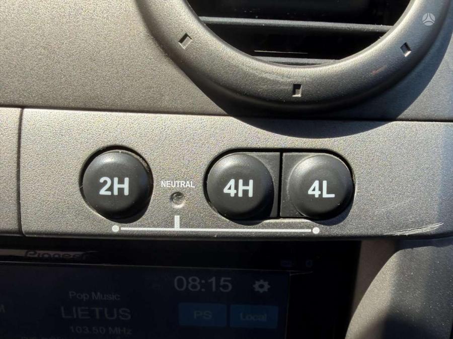 Melns Isuzu D-Max 2009 Kauņa, ar dzinēja tilpumu 3.00 L un nobraukumu 272 tūkst. km par 7950 €, foto 22 vietnē AUTOMOTO.COM.LV