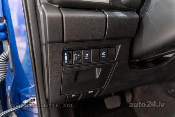 Blue Isuzu D-Max 2022 in Tallinn, with an engine capacity of 1.90 L and mileage of 29 thousand km for 30900 €, photo 10 on AUTOMOTO.COM.LV