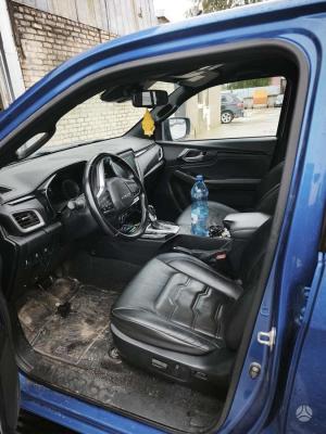 Blue Isuzu D-Max 2023 in Prienai, with an engine capacity of 1.90 L and mileage of 74 thousand km for 29040 €, photo 3 on AUTOMOTO.COM.LV