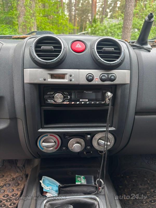 Isuzu D-Max 2011 Tallina, ar dzinēja tilpumu 2.50 L un nobraukumu 224 tūkst. km par 12000 €, foto 6 vietnē AUTOMOTO.COM.LV