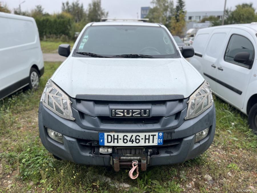 Isuzu D-Max 2014 Kauņa, ar dzinēja tilpumu 2.50 L un nobraukumu 200 tūkst. km par 8499 €, foto 1 vietnē AUTOMOTO.COM.LV