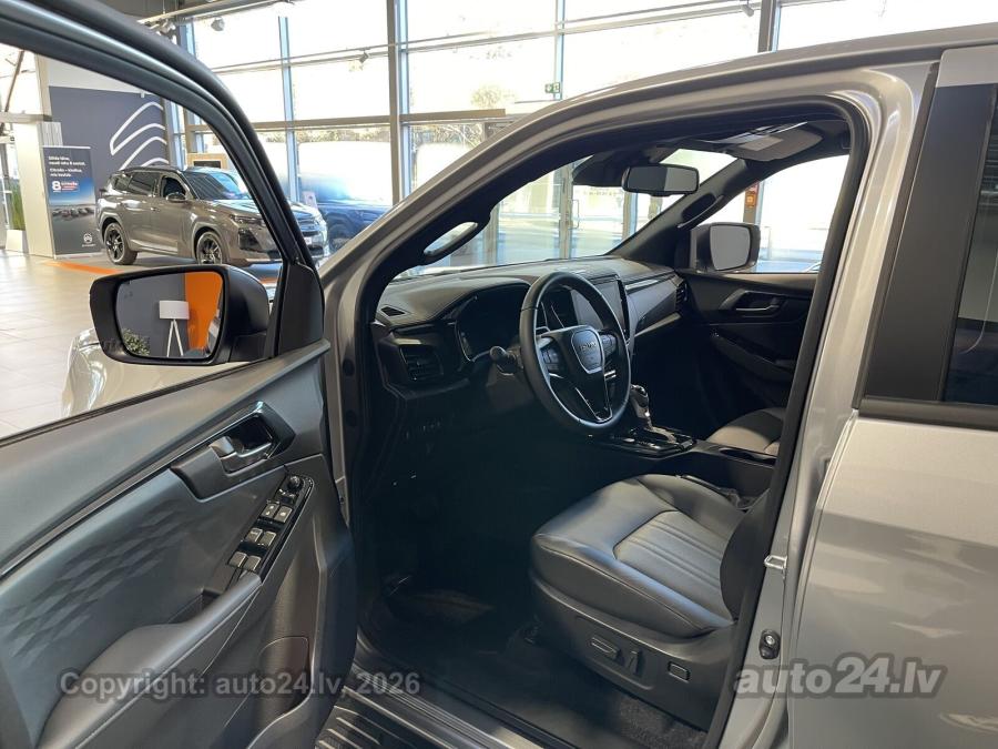 Isuzu D-Max 2026 in Tartu, with an engine capacity of 2.20 L and mileage of 1 thousand km for 49055 €, photo 13 on AUTOMOTO.COM.LV