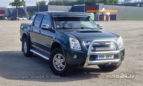 Green Isuzu D-Max 2011 in Tallinn, with an engine capacity of 3.00 L and mileage of 0 thousand km for 16999 €, photo 1 on AUTOMOTO.COM.LV