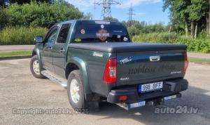 Zaļš Isuzu D-Max 2011 Tallina, ar dzinēja tilpumu 3.00 L un nobraukumu 0 tūkst. km par 16999 €, foto 3 vietnē AUTOMOTO.COM.LV