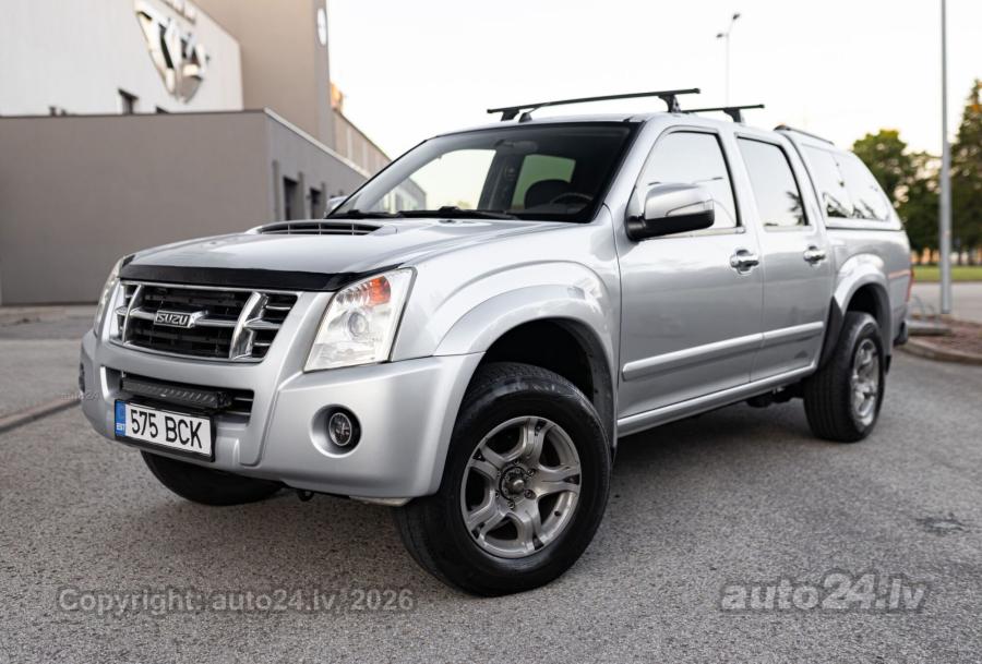 Grey Isuzu D-Max 2010 in Tallinn, with an engine capacity of 3.00 L and mileage of 475 thousand km for 5990 €, photo 4 on AUTOMOTO.COM.LV
