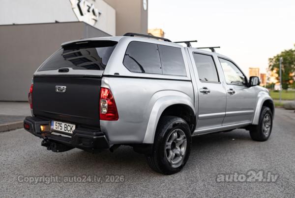 Pelēks Isuzu D-Max 2010 Tallina, ar dzinēja tilpumu 3.00 L un nobraukumu 475 tūkst. km par 5990 €, foto 6 vietnē AUTOMOTO.COM.LV