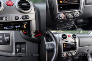 Grey Isuzu D-Max 2010 in Tallinn, with an engine capacity of 3.00 L and mileage of 475 thousand km for 5990 €, photo 18 on AUTOMOTO.COM.LV
