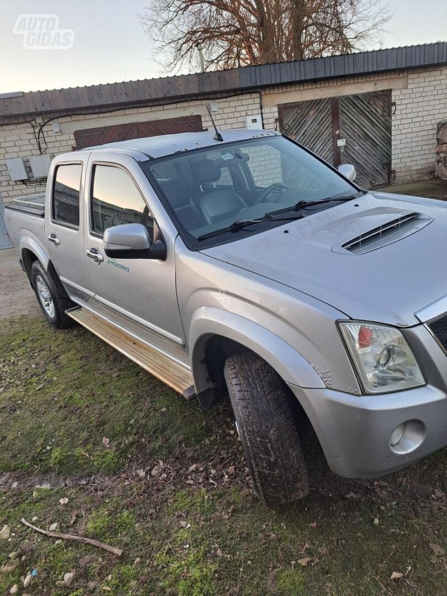 Pelēks Isuzu D-Max 2008 Jelgava, ar dzinēja tilpumu 3.00 L un nobraukumu 315 tūkst. km par 5600 €, foto 5 vietnē AUTOMOTO.COM.LV