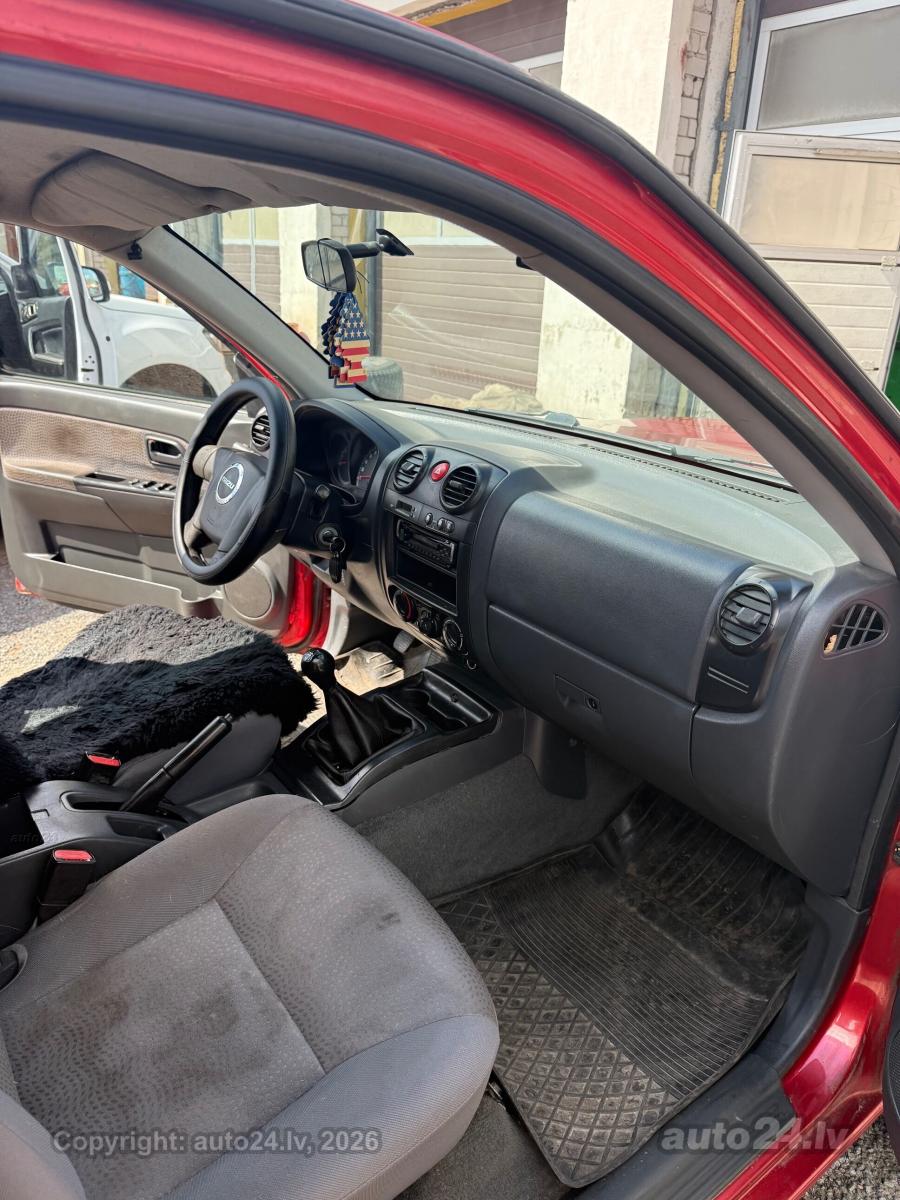 Sarkans Isuzu D-Max 2007 Kerdla, ar dzinēja tilpumu 2.50 L un nobraukumu 381 tūkst. km par 4200 €, foto 10 vietnē AUTOMOTO.COM.LV