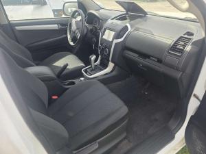 Balts Isuzu D-Max 2018 Tauragė, ar dzinēja tilpumu 1.90 L un nobraukumu 80 tūkst. km par 7500 €, foto 11 vietnē AUTOMOTO.COM.LV