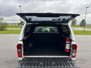Balts Isuzu D-Max 2018 Rakvere, ar dzinēja tilpumu 1.90 L un nobraukumu 148 tūkst. km par 17990 €, foto 7 vietnē AUTOMOTO.COM.LV