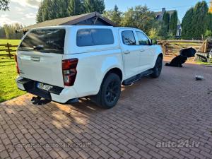 White Isuzu D-Max 2025 in Tartu, with an engine capacity of 1.90 L and mileage of 18 thousand km for 38900 €, photo 5 on AUTOMOTO.COM.LV
