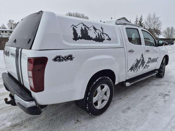 White Isuzu D-Max 2016 in Vilkaviskis, with an engine capacity of 2.50 L and mileage of 202 thousand km for 13100 €, photo 4 on AUTOMOTO.COM.LV