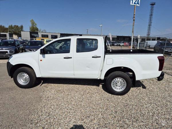 Isuzu D-Max 2017 Kauņa vietnē Balts Isuzu D-Max 2017 Kauņa, ar dzinēja tilpumu 2.50 L un nobraukumu 70 tūkst. km par 12088 €, foto 3 vietnē AUTOMOTO.COM.LV