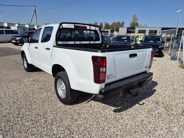 Isuzu D-Max 2017 Kauņa vietnē Balts Isuzu D-Max 2017 Kauņa, ar dzinēja tilpumu 2.50 L un nobraukumu 70 tūkst. km par 12088 €, foto 4 vietnē AUTOMOTO.COM.LV