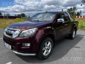 Sarkans Isuzu pick-up 2012 Valka, ar dzinēja tilpumu 2.50 L un nobraukumu 236 tūkst. km par 8200 €, foto 4 vietnē AUTOMOTO.COM.LV