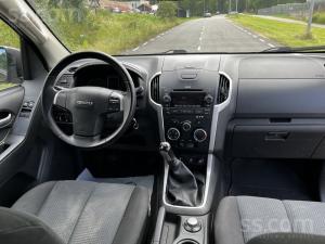 Sarkans Isuzu pick-up 2012 Valka, ar dzinēja tilpumu 2.50 L un nobraukumu 236 tūkst. km par 8200 €, foto 12 vietnē AUTOMOTO.COM.LV