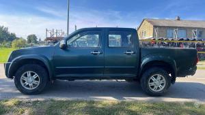Green Isuzu Rodeo 2011 in Siauliai, with an engine capacity of 2.50 L and mileage of 95 thousand km for 3500 €, photo 6 on AUTOMOTO.COM.LV