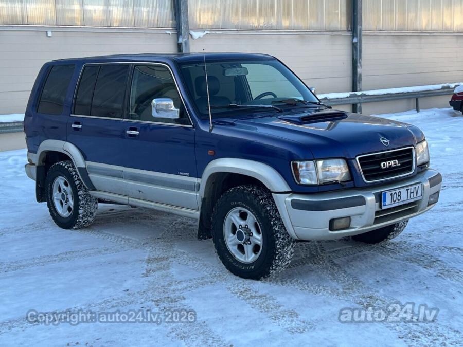 Blue Isuzu Trooper 1998 in Narva, with an engine capacity of 3.00 L and mileage of 240 thousand km for 1999 €, photo 6 on AUTOMOTO.COM.LV