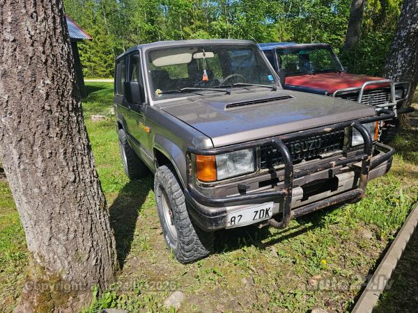 Pelēks Isuzu Trooper 1990 Tallina, ar dzinēja tilpumu 2.60 L un nobraukumu 0 tūkst. km par 2300 €, foto 2 vietnē AUTOMOTO.COM.LV