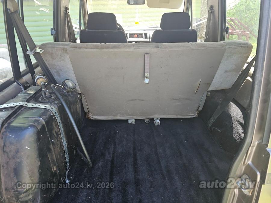 Pelēks Isuzu Trooper 1990 Tallina, ar dzinēja tilpumu 2.60 L un nobraukumu 0 tūkst. km par 2300 €, foto 8 vietnē AUTOMOTO.COM.LV