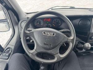 Melns Iveco Daily 2012 Tauragė, ar dzinēja tilpumu 3.00 L un nobraukumu 379 tūkst. km par 6000 €, foto 13 vietnē AUTOMOTO.COM.LV