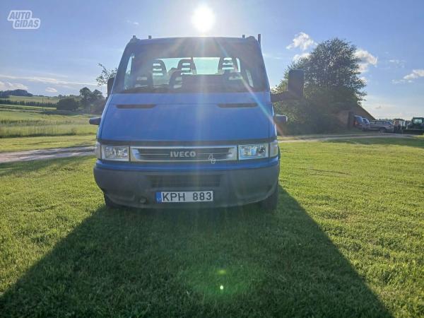 Blue Iveco Daily 2006 in Utena, with an engine capacity of 2.30 L and mileage of 302 thousand km for 2600 €, photo 1 on AUTOMOTO.COM.LV
