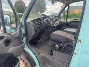 Zils Iveco Daily 2010 Tauragė, ar dzinēja tilpumu 3.00 L un nobraukumu 153 tūkst. km par 4700 €, foto 11 vietnē AUTOMOTO.COM.LV