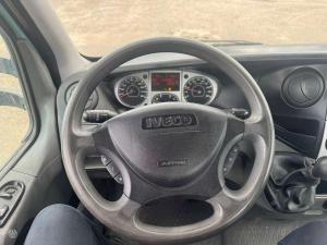 Zils Iveco Daily 2010 Tauragė, ar dzinēja tilpumu 3.00 L un nobraukumu 153 tūkst. km par 4700 €, foto 14 vietnē AUTOMOTO.COM.LV