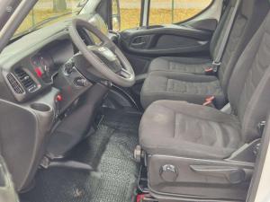 Blue Iveco Daily 2016 in Taurage, with an engine capacity of 3.00 L and mileage of 320 thousand km for 9800 €, photo 16 on AUTOMOTO.COM.LV
