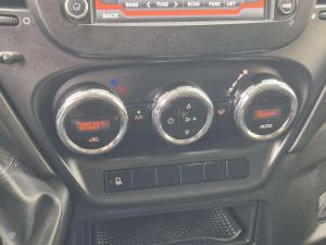 Blue Iveco Daily 2016 in Taurage, with an engine capacity of 3.00 L and mileage of 320 thousand km for 9800 €, photo 19 on AUTOMOTO.COM.LV