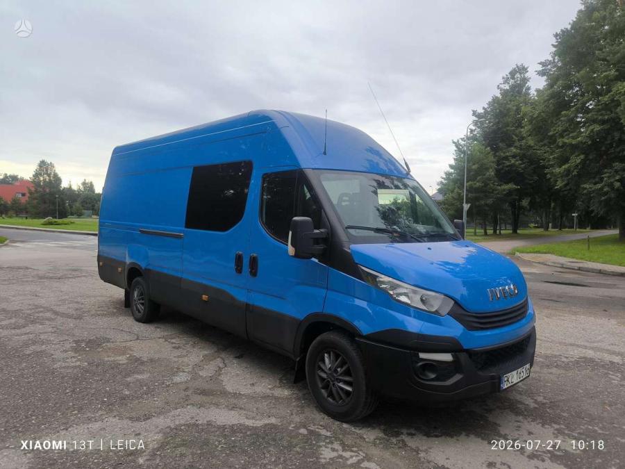 Blue Iveco Daily 2018 in Jurbarkas, with an engine capacity of 3.00 L and mileage of 339 thousand km for 15000 €, photo 3 on AUTOMOTO.COM.LV