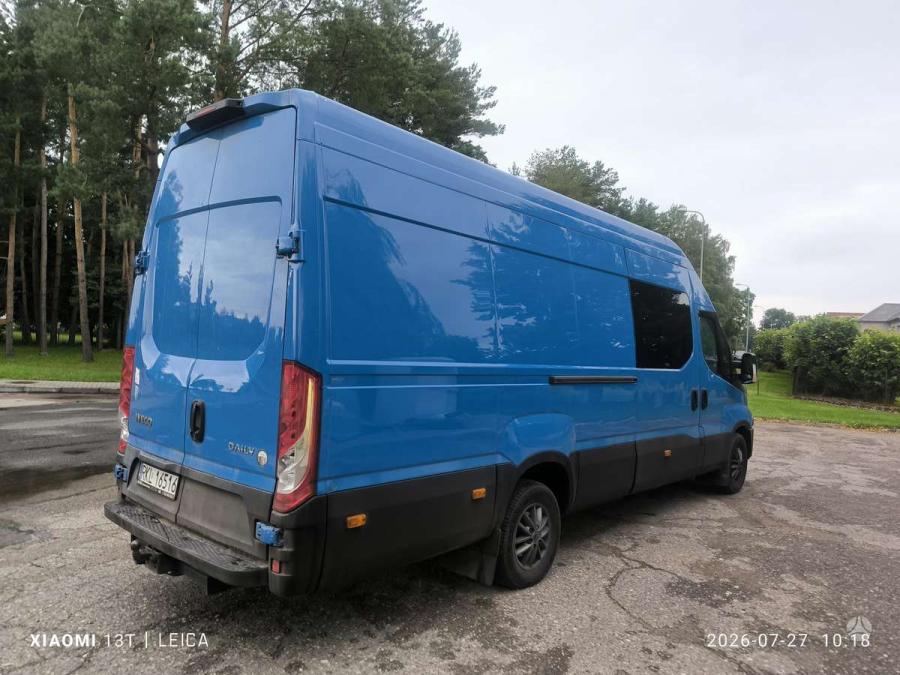 Blue Iveco Daily 2018 in Jurbarkas, with an engine capacity of 3.00 L and mileage of 339 thousand km for 15000 €, photo 4 on AUTOMOTO.COM.LV