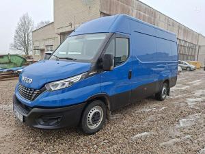 Blue Iveco Daily 2022 in Alytus, with an engine capacity of 3.00 L and mileage of 132 thousand km for 17200 €, photo 2 on AUTOMOTO.COM.LV