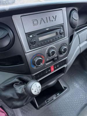 Blue Iveco Daily 2014 in Taurage, with an engine capacity of 0.00 L and mileage of 360 thousand km for 7250 €, photo 3 on AUTOMOTO.COM.LV