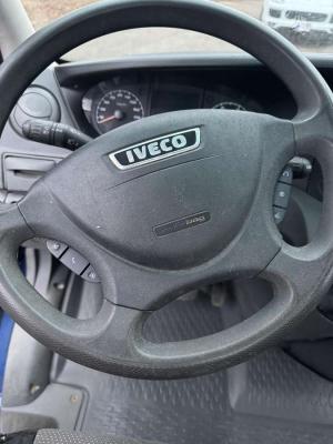 Blue Iveco Daily 2014 in Taurage, with an engine capacity of 0.00 L and mileage of 360 thousand km for 7250 €, photo 4 on AUTOMOTO.COM.LV