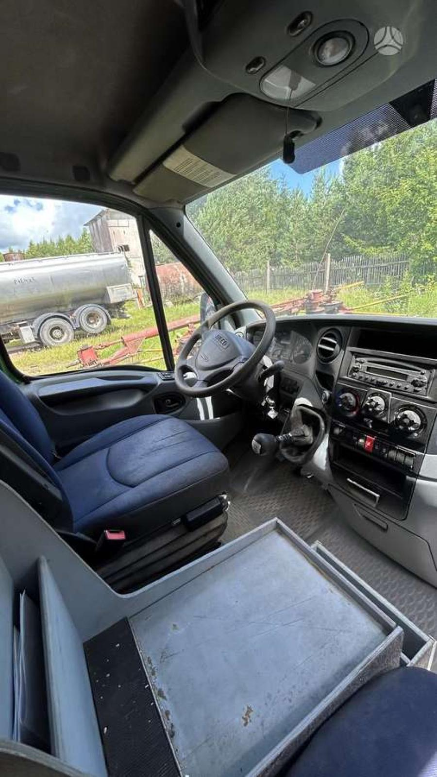Zaļš Iveco Daily 2007 Kelmė, ar dzinēja tilpumu 2.29 L un nobraukumu 400 tūkst. km par 1700 €, foto 6 vietnē AUTOMOTO.COM.LV