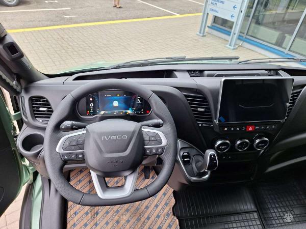 Green Iveco Daily 2026 in Vilnius, with an engine capacity of 3.00 L and mileage of 0 thousand km for 47795 €, photo 10 on AUTOMOTO.COM.LV