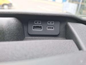 Zaļš Iveco Daily 2026 Viļņa, ar dzinēja tilpumu 3.00 L un nobraukumu 0 tūkst. km par 47795 €, foto 16 vietnē AUTOMOTO.COM.LV
