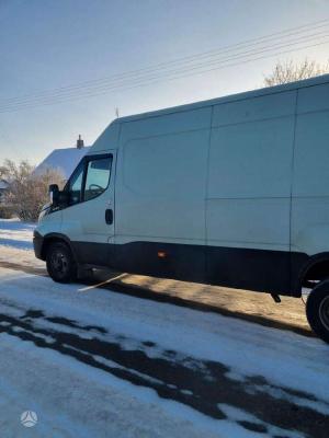 Pelēks Iveco Daily 2015 Kėdainiai, ar dzinēja tilpumu 2.29 L un nobraukumu 233 tūkst. km par 9680 €, foto 2 vietnē AUTOMOTO.COM.LV