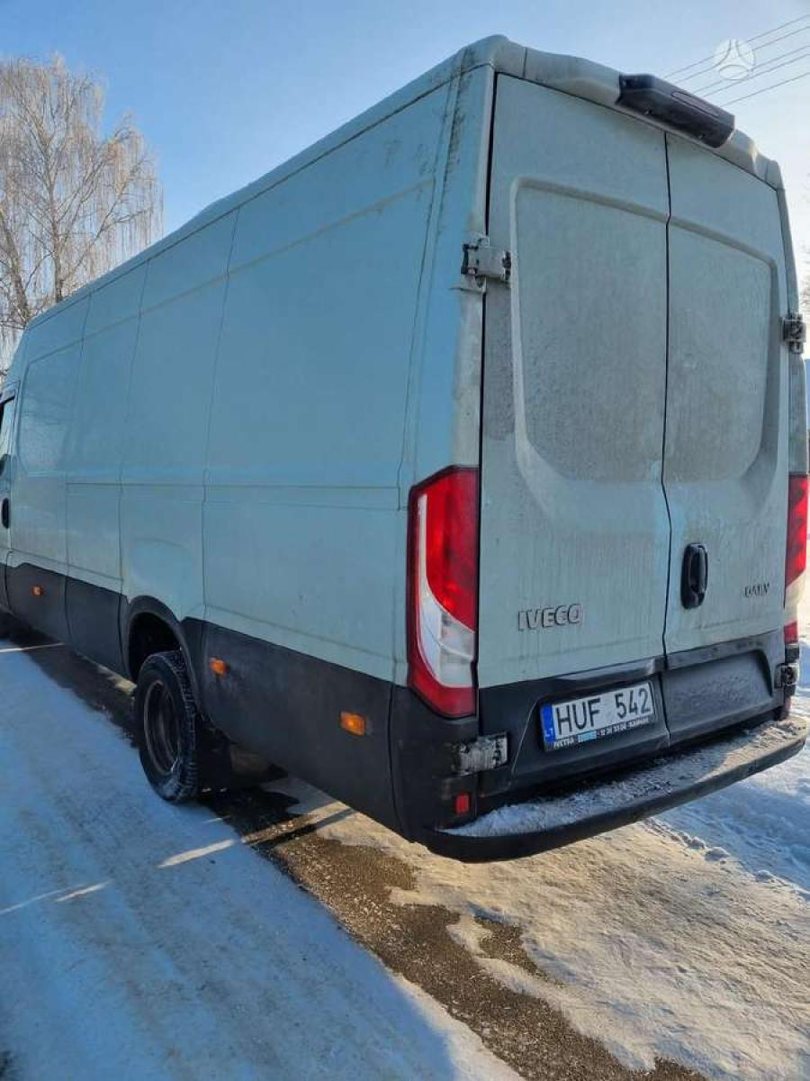 Pelēks Iveco Daily 2015 Kėdainiai, ar dzinēja tilpumu 2.29 L un nobraukumu 233 tūkst. km par 9680 €, foto 5 vietnē AUTOMOTO.COM.LV