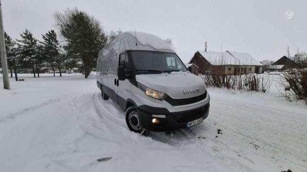 Pelēks Iveco Daily 2015 Vilkaviškis, ar dzinēja tilpumu 3.00 L un nobraukumu 346 tūkst. km par 8999 €, foto 6 vietnē AUTOMOTO.COM.LV