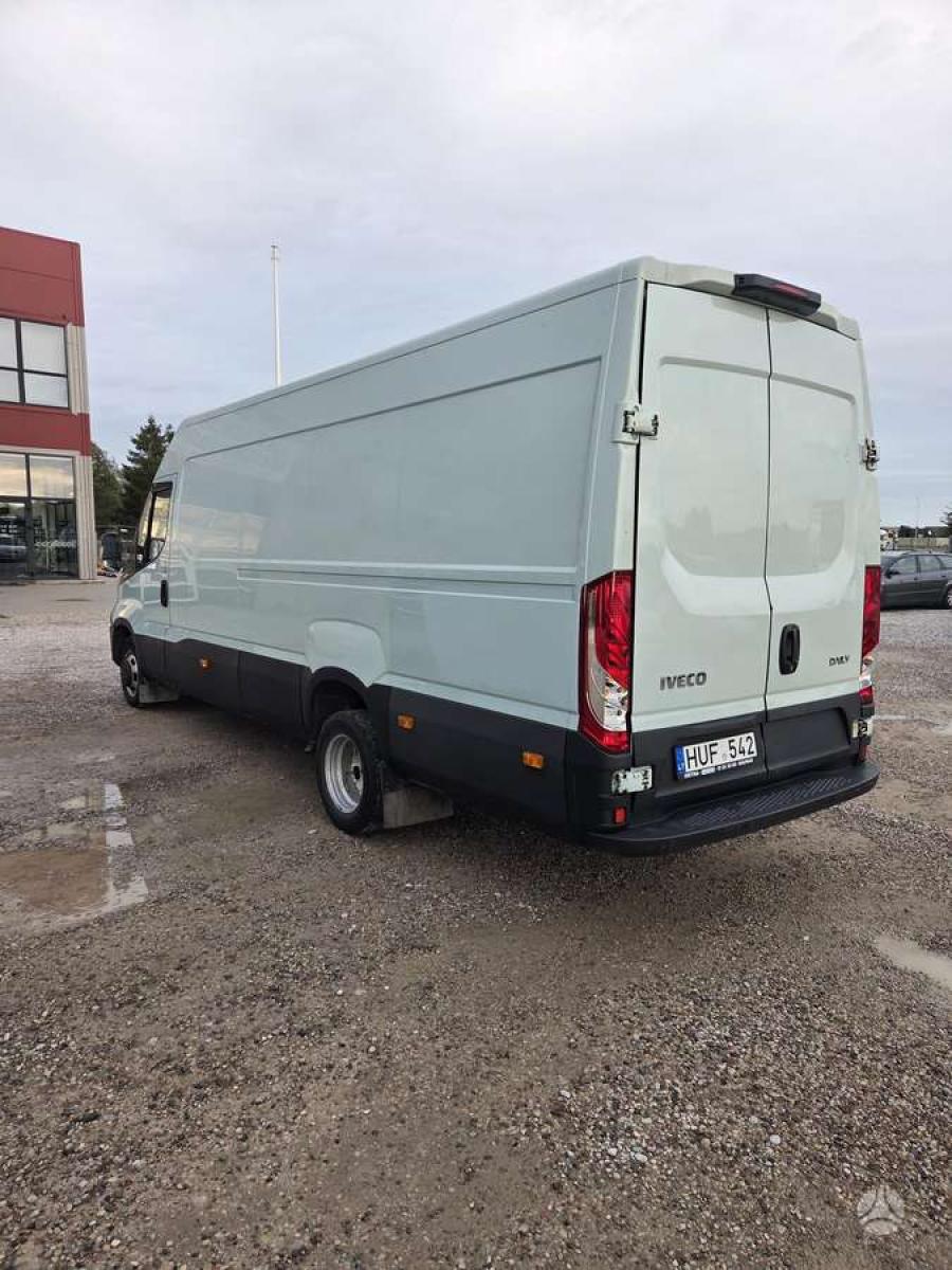 Pelēks Iveco Daily 2015 Klaipėda, ar dzinēja tilpumu 2.29 L un nobraukumu 253 tūkst. km par 10890 €, foto 5 vietnē AUTOMOTO.COM.LV
