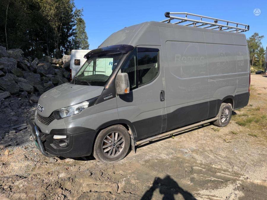 Grey Iveco Daily 2016 in Klaipeda, with an engine capacity of 3.00 L and mileage of 180 thousand km for 5000 €, photo 1 on AUTOMOTO.COM.LV