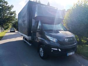 Grey Iveco Daily 2018 in Siauliai, with an engine capacity of 3.00 L and mileage of 1 thousand km for 8500 €, photo 3 on AUTOMOTO.COM.LV