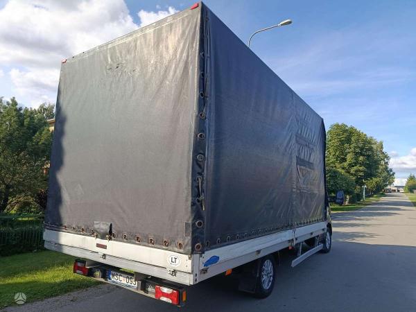 Grey Iveco Daily 2018 in Siauliai, with an engine capacity of 3.00 L and mileage of 1 thousand km for 8500 €, photo 3 on AUTOMOTO.COM.LV