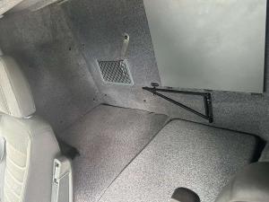 Grey Iveco Daily 2023 in Vilnius, with an engine capacity of 3.00 L and mileage of 451 thousand km for 30000 €, photo 7 on AUTOMOTO.COM.LV